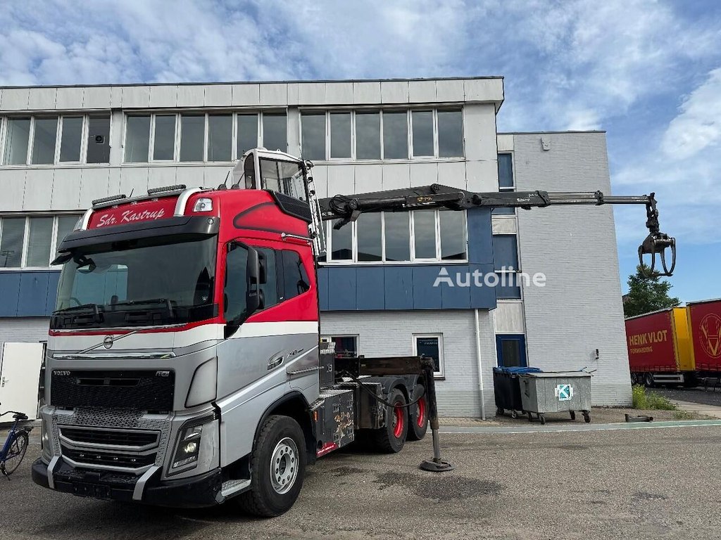 Volvo FH 16.750 6X4 EURO 6 + EPSILON S260Z + CABIN: EPSCAB (PALFINGER) tegljač
