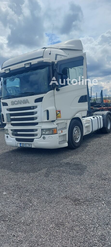 Scania N 3 tegljač