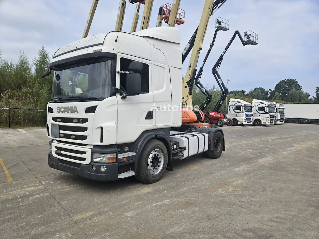 Scania G420 MANUEEL tegljač