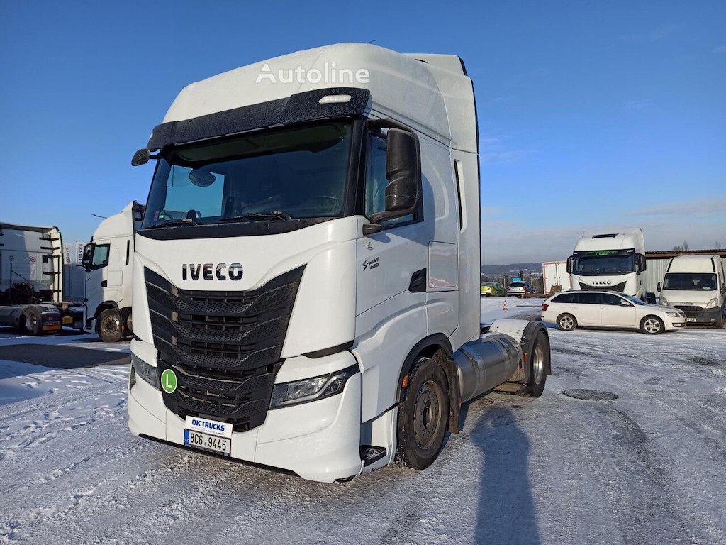 IVECO Stralis AS440S46T tegljač