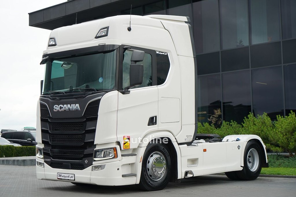 Scania R 520 tegljač