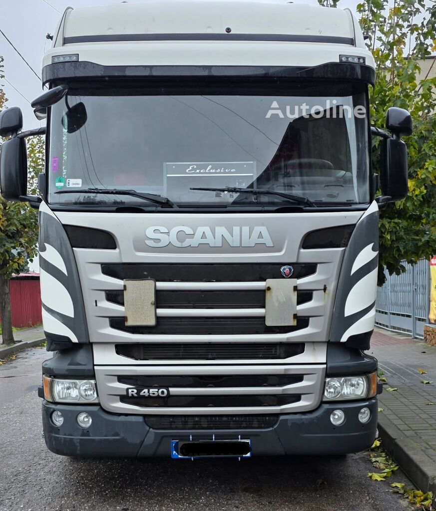 Scania 450 tegljač