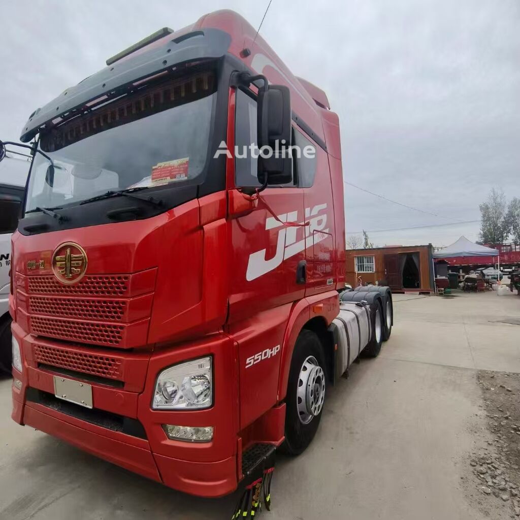 FAW J6P tegljač