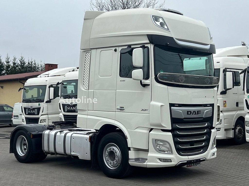 DAF XF 106.530 SSC / RETARDER / HYDRAULIKA DO RUCHOMEJ PODŁOGI /STA tegljač