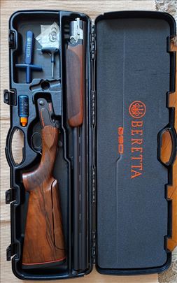 Beretta 690 black trap