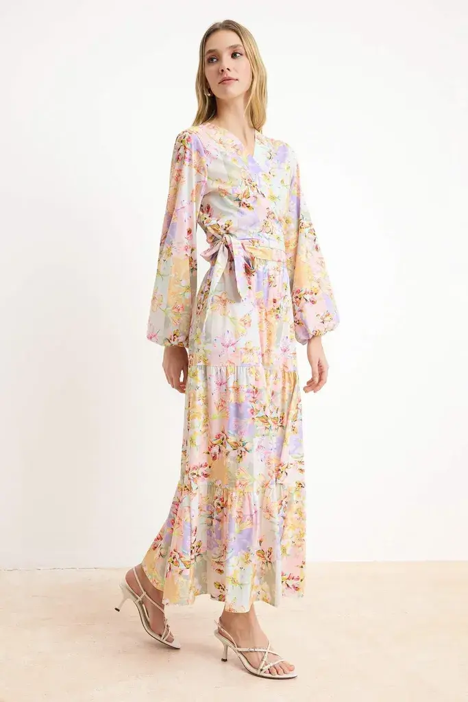 Trendyol Modest Ženski komplet Tctss25Us00044, Šareni