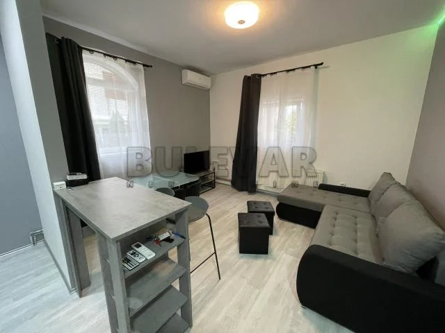 Izdaje se dvoiposoban namešten stan, Čalije, 50m2