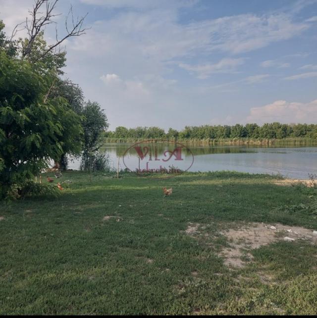 Turija, Srbobran,  Prelep plac sa direktnim izlazom na Kanal DTD