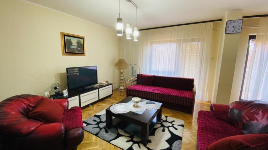 Dve kuće, Gornji grad, 396m2