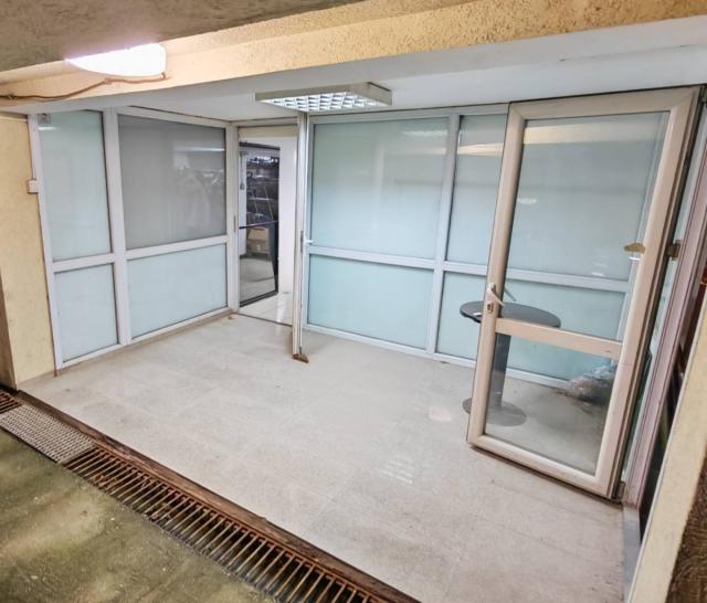 Poslovno - magacinski prostor 97 m², centar, Dare Ranđić, Lazarevac