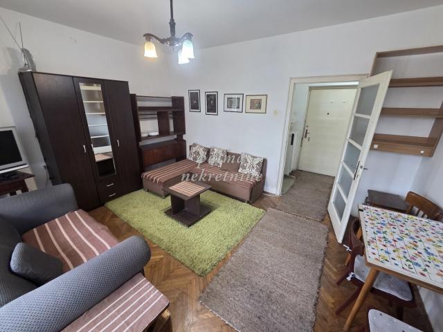 Prodaja, Garsonjera, 29m2 , Centar