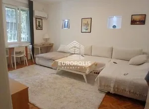 Izdavanje Stan - Beograd