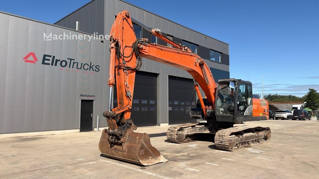 Hitachi ZX250LCH-5A (AIRCO / 6.868 HOURS / BELGIAN MACHINE / EXCELLENT C bager guseničar