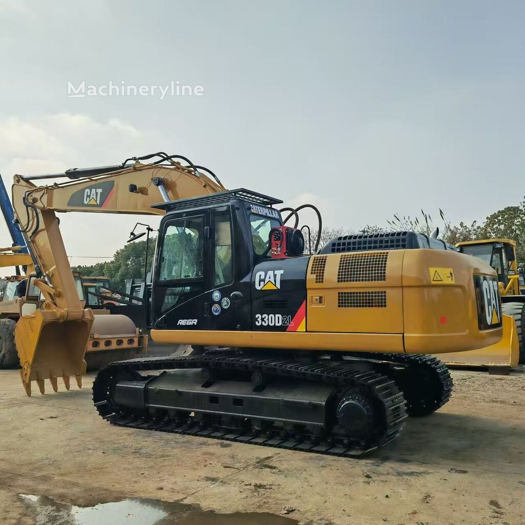 Caterpillar 330 bager guseničar