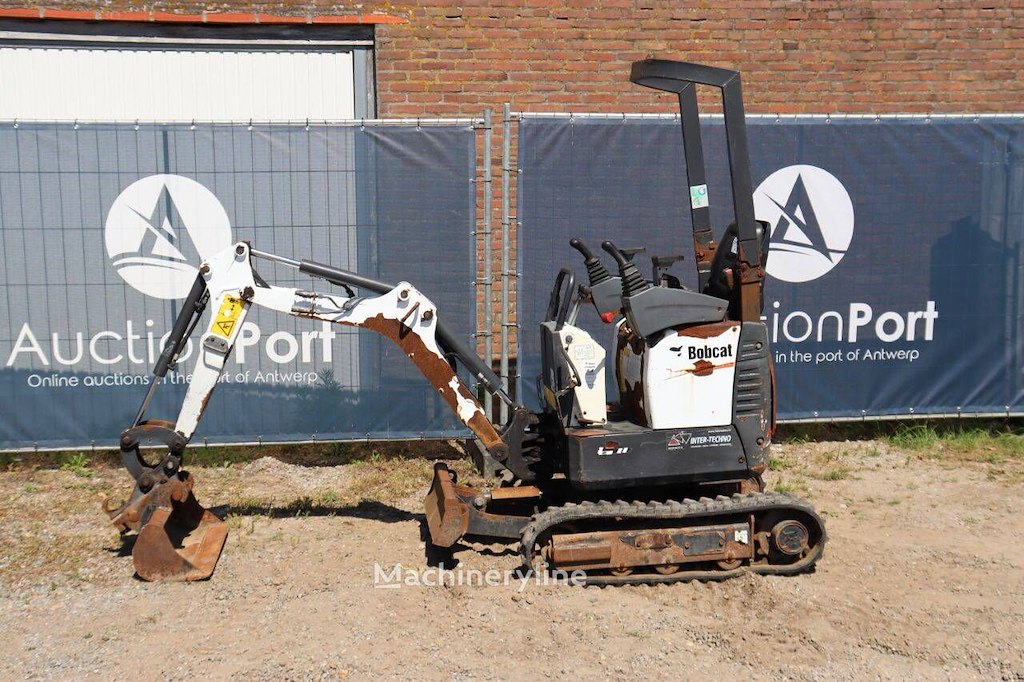 Prodaje se Bobcat E10Z mini bager na aukciji
