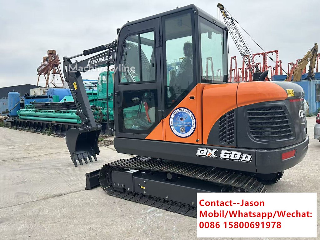 Novi Develon DX60D mini bager