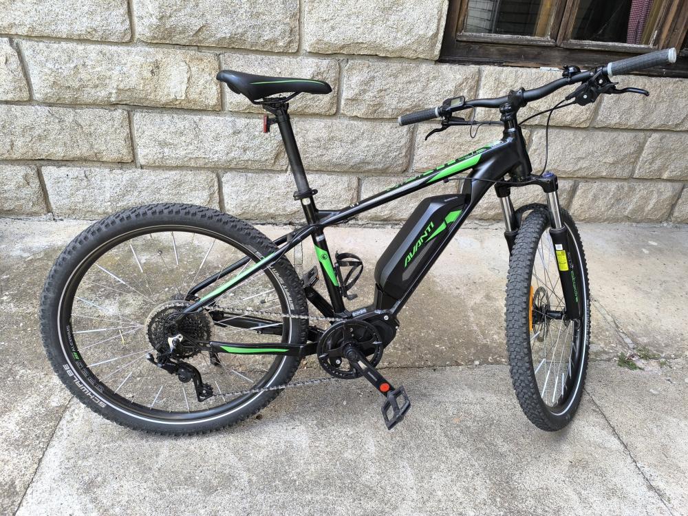 Avanti Montari-e Sport u GARANCIJI