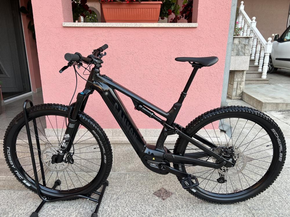 CANYON NEURON M 126 size M Shimano EP8 630Wh NOVO
