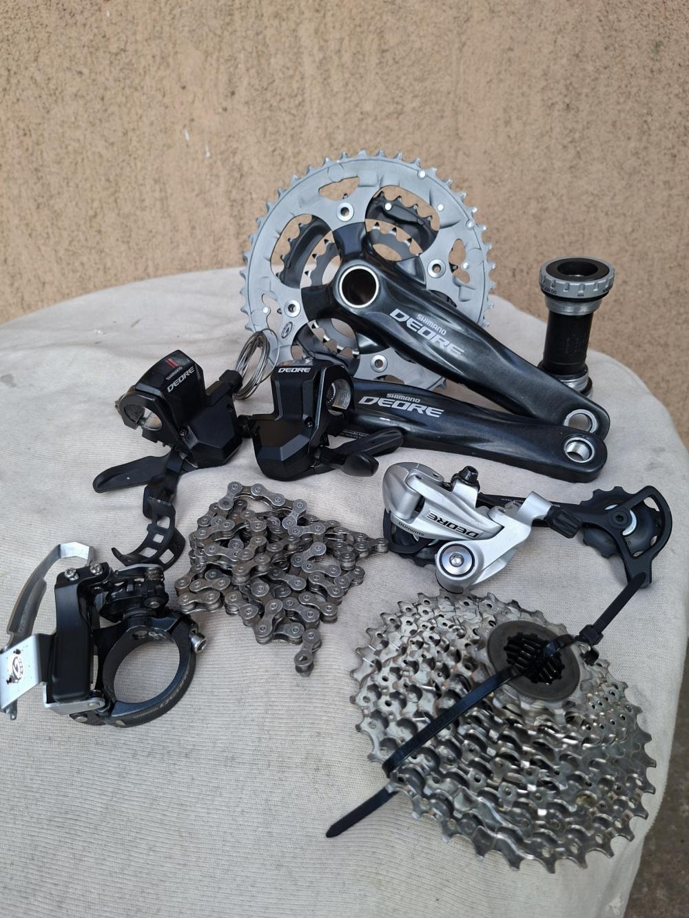 Kompletna MTB Deore grupa 3x9 u super stanju