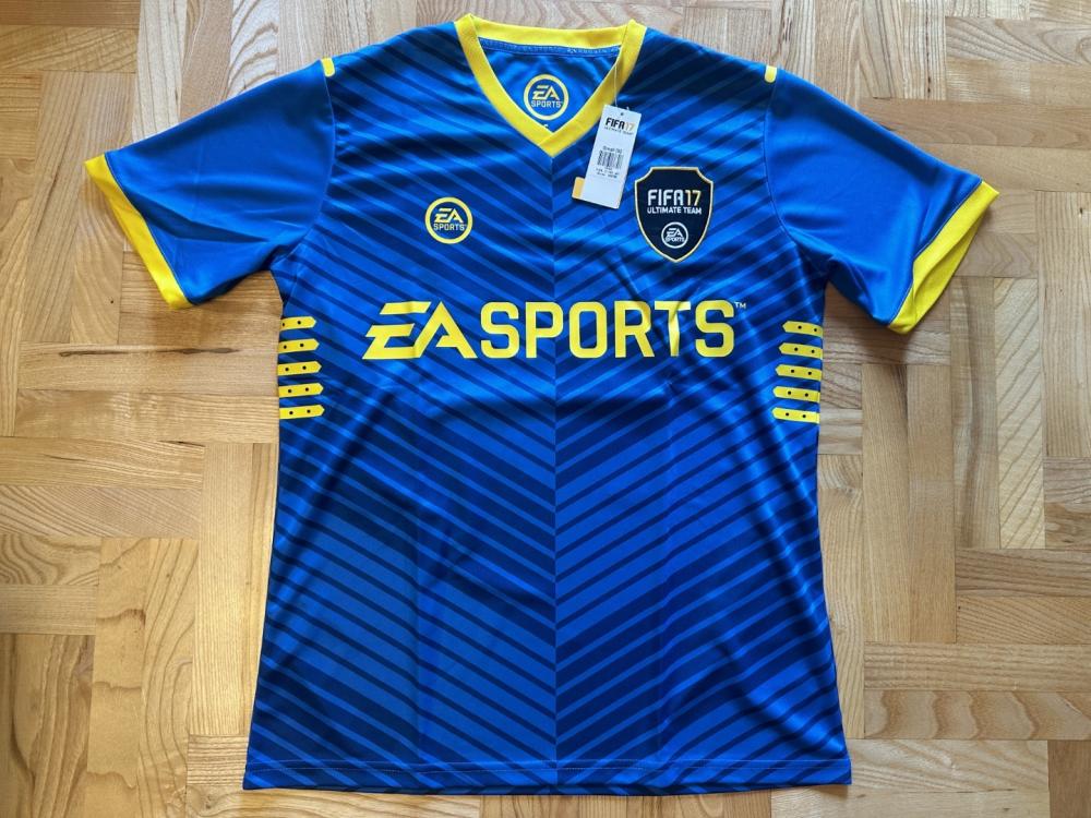 Sportski dres FIFA 17 S novo