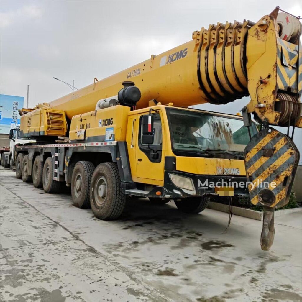 XCMG 260A dizalica za sve terene