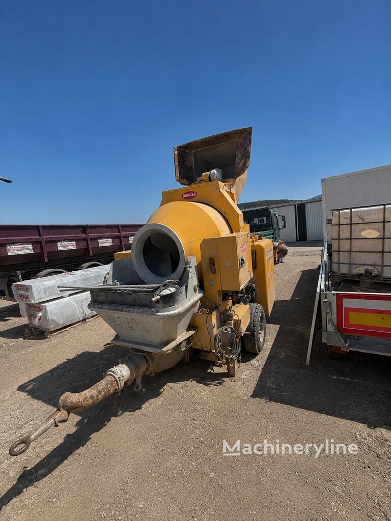 Bunker 100 XP stacionarna betonska pumpa
