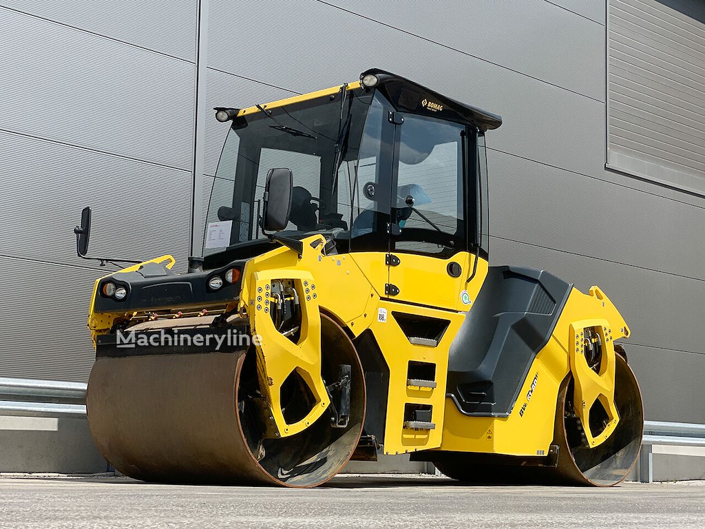 BOMAG BW 161 AD-5 valjak za asfalt