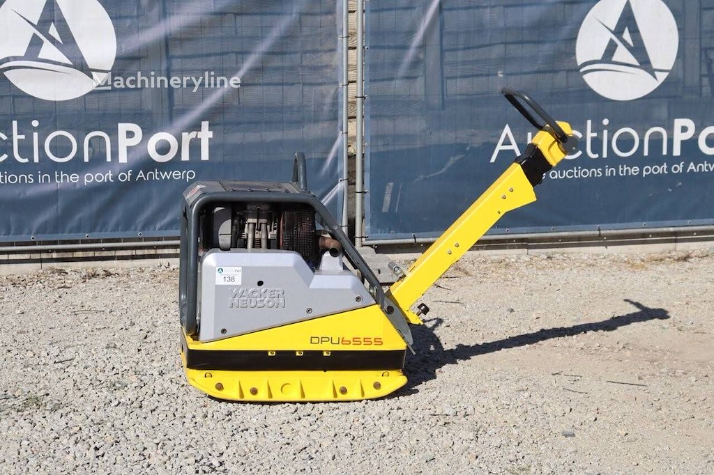 Prodaje se Neuson DPU6555 vibro ploču na aukciji
