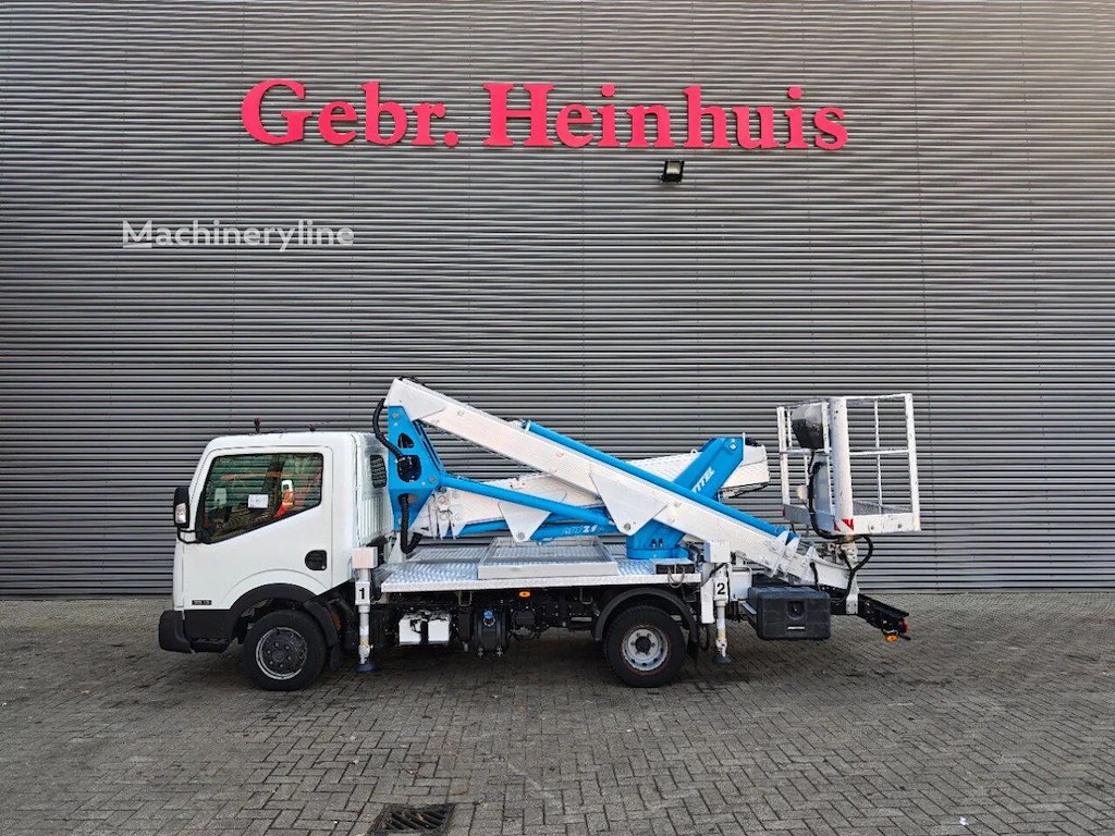 Nissan Cabstar 35.13 NT400 Multitel MX210 auto dizalica s korpom