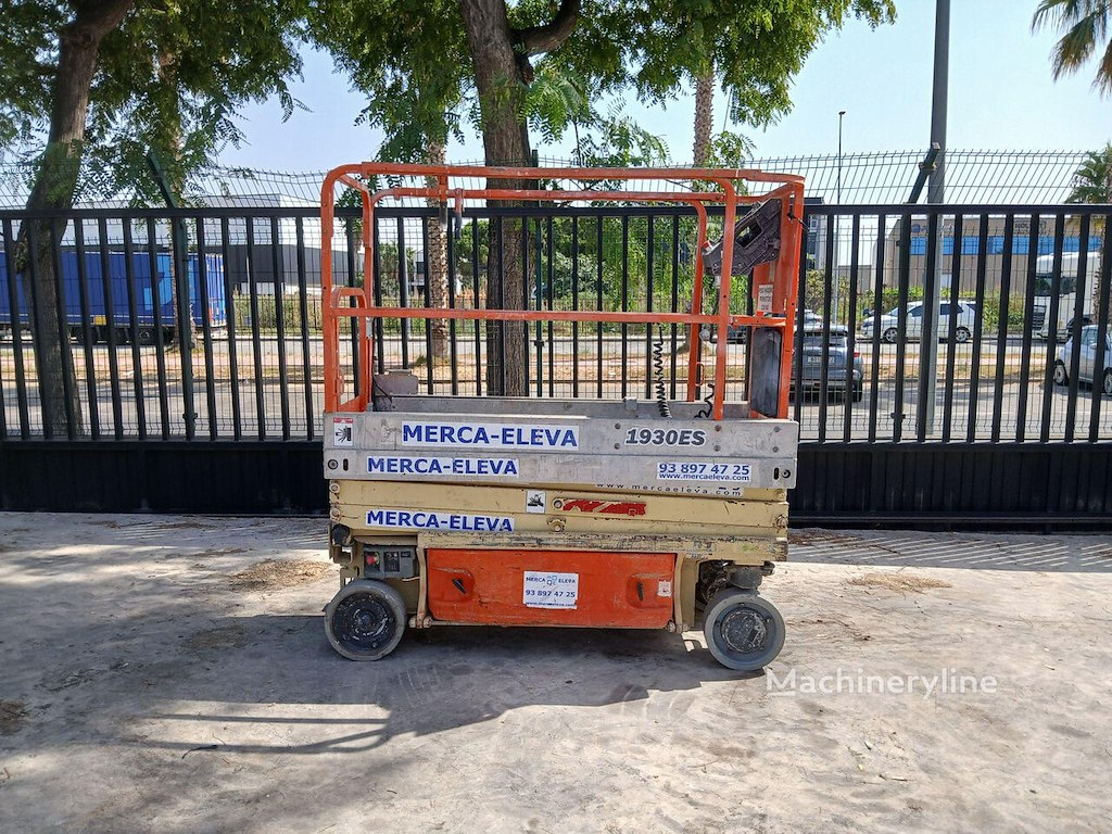 JLG 1930 ES PLATAFORMA TIJERA ELECTRICA 8 MT makazasta platforma