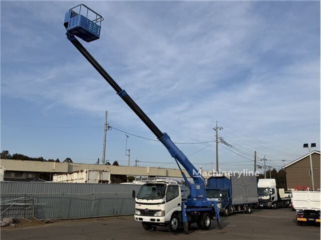 Hino DUTRO auto dizalica s korpom