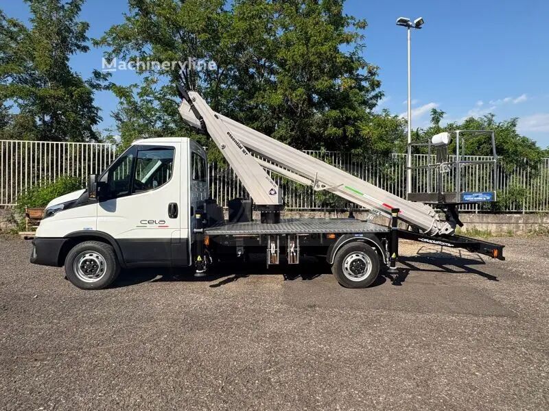 Nova IVECO 35S14 auto dizalica s korpom