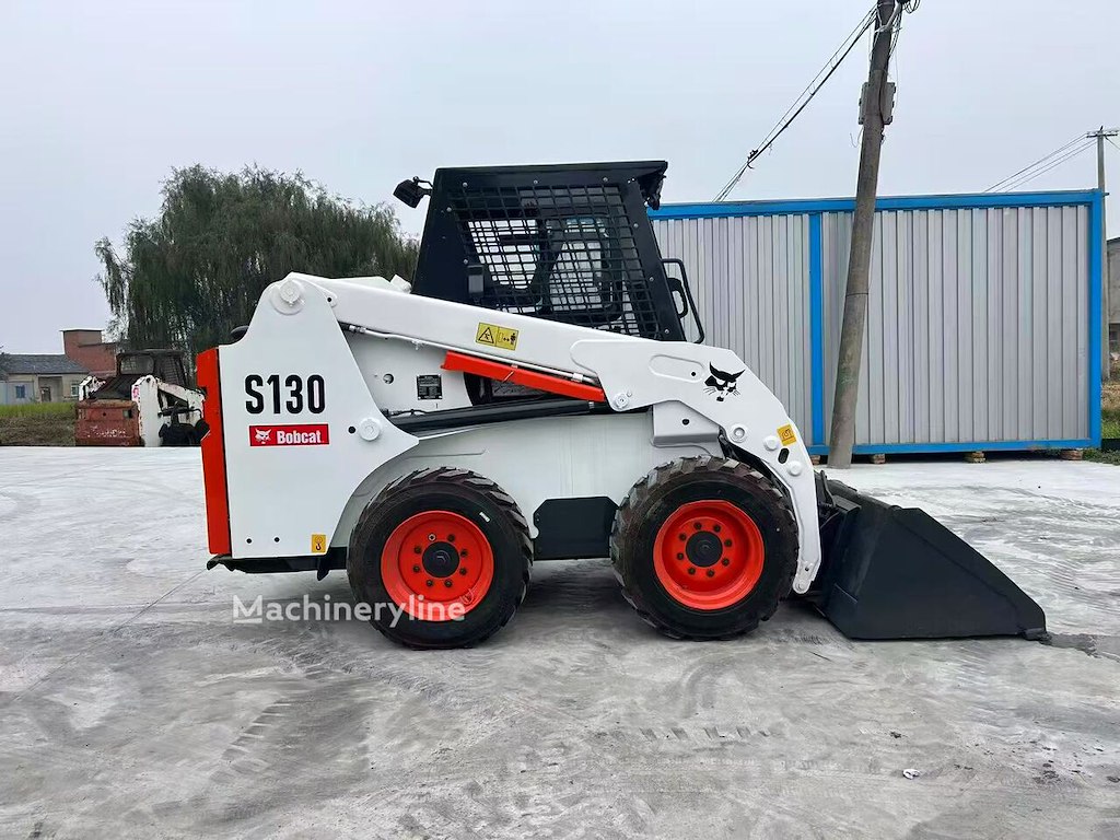 Bobcat S130 mini utovarivač
