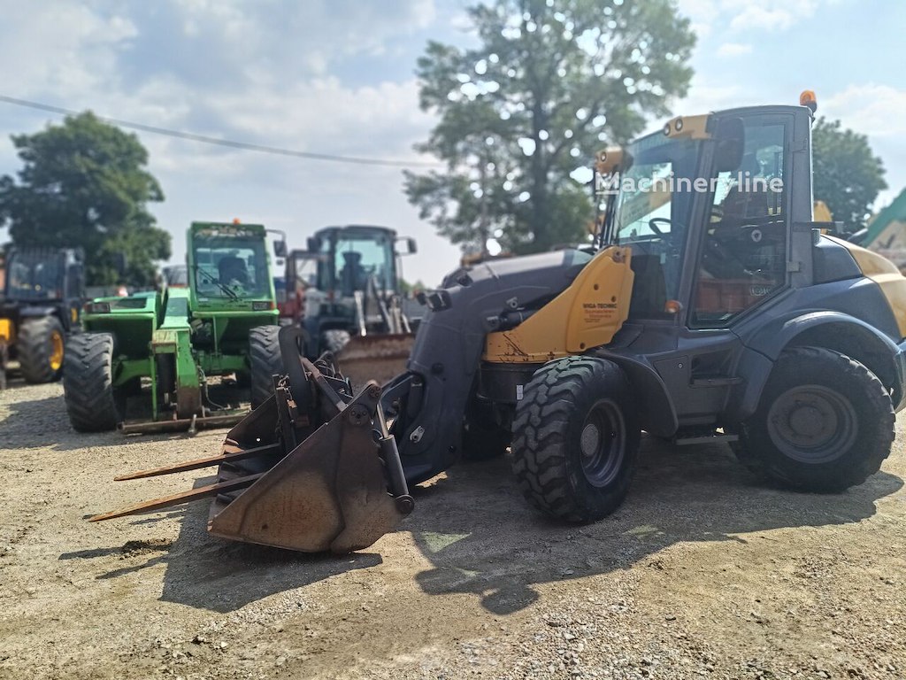 Ahlmann AS900 prednji utovarivač