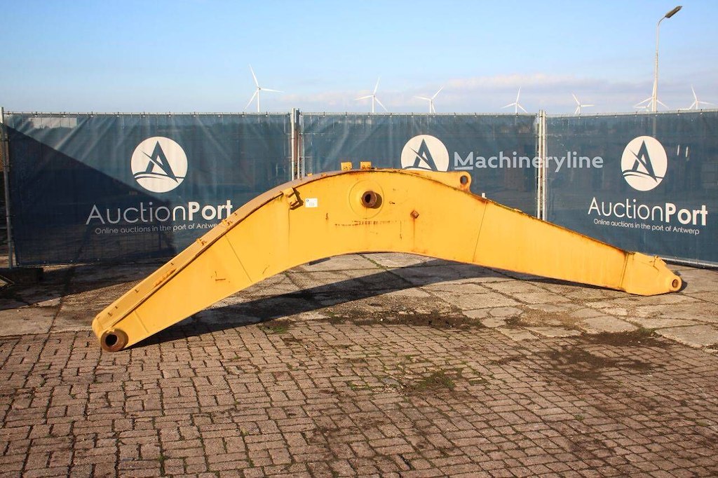 Prodaje se Caterpillar strelu bagera za bagera na aukciji