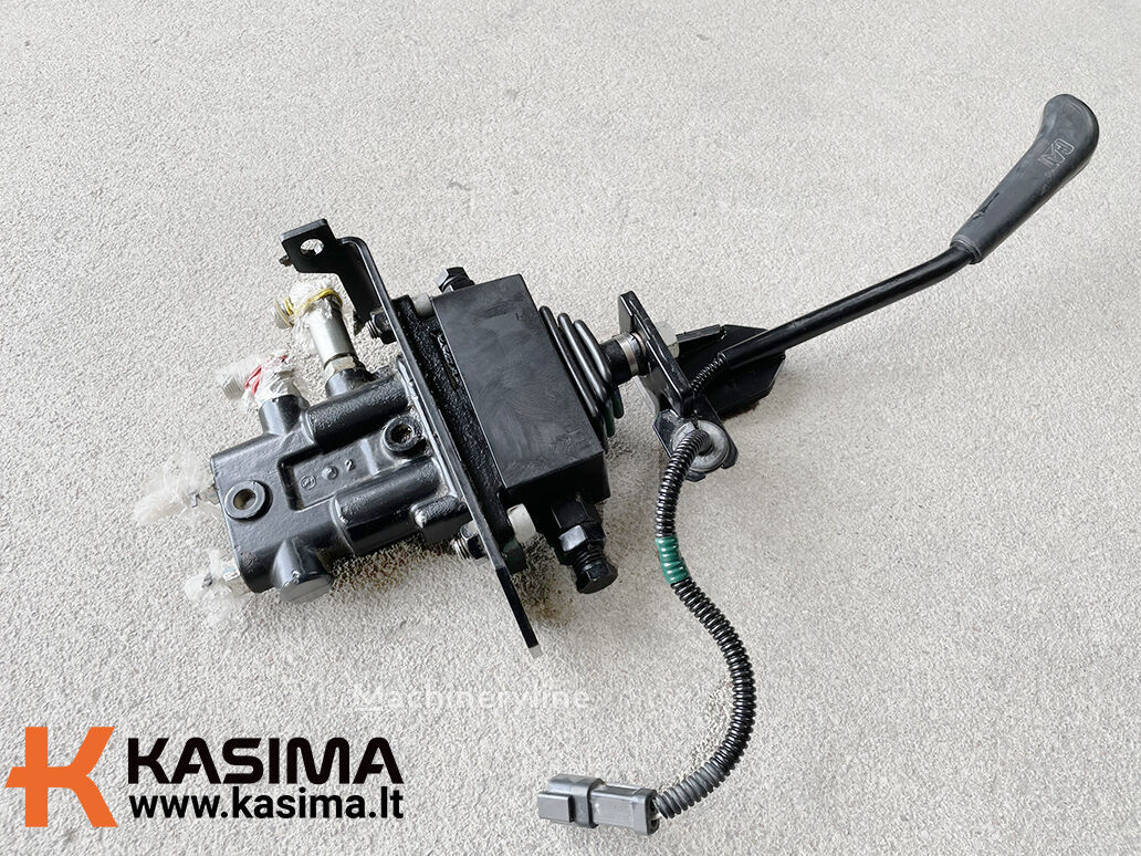 Caterpillar 438-8362 hidraulični razvodnik za Caterpillar 303E mini bagera