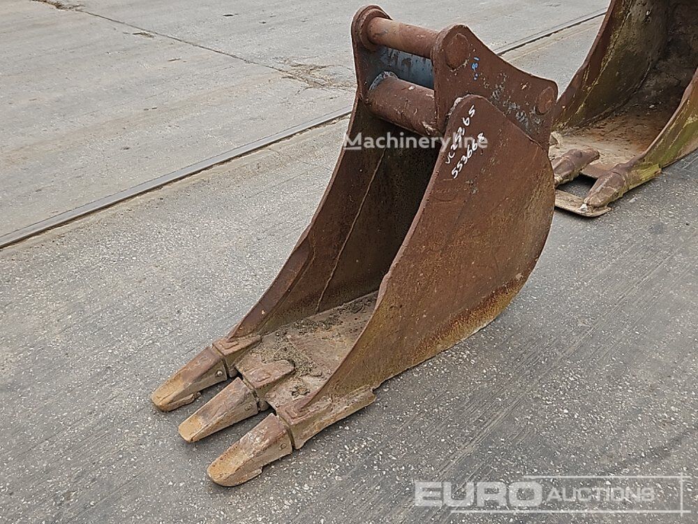 Prodaje se 18" kašiku za bager na aukciji