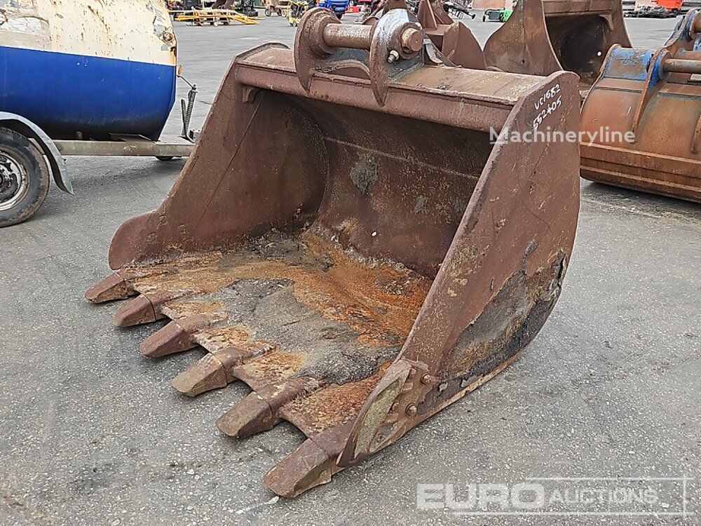 Prodaje se 76" kašiku za bager na aukciji