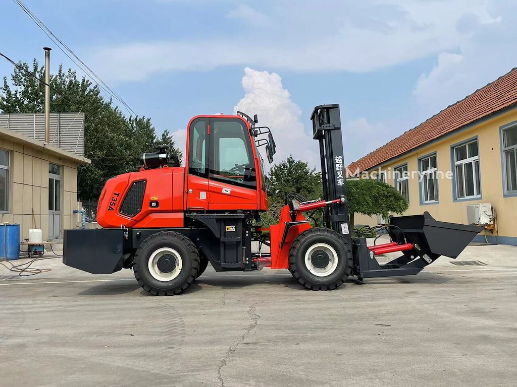Novi Nicosail T35A terenski viljuškar