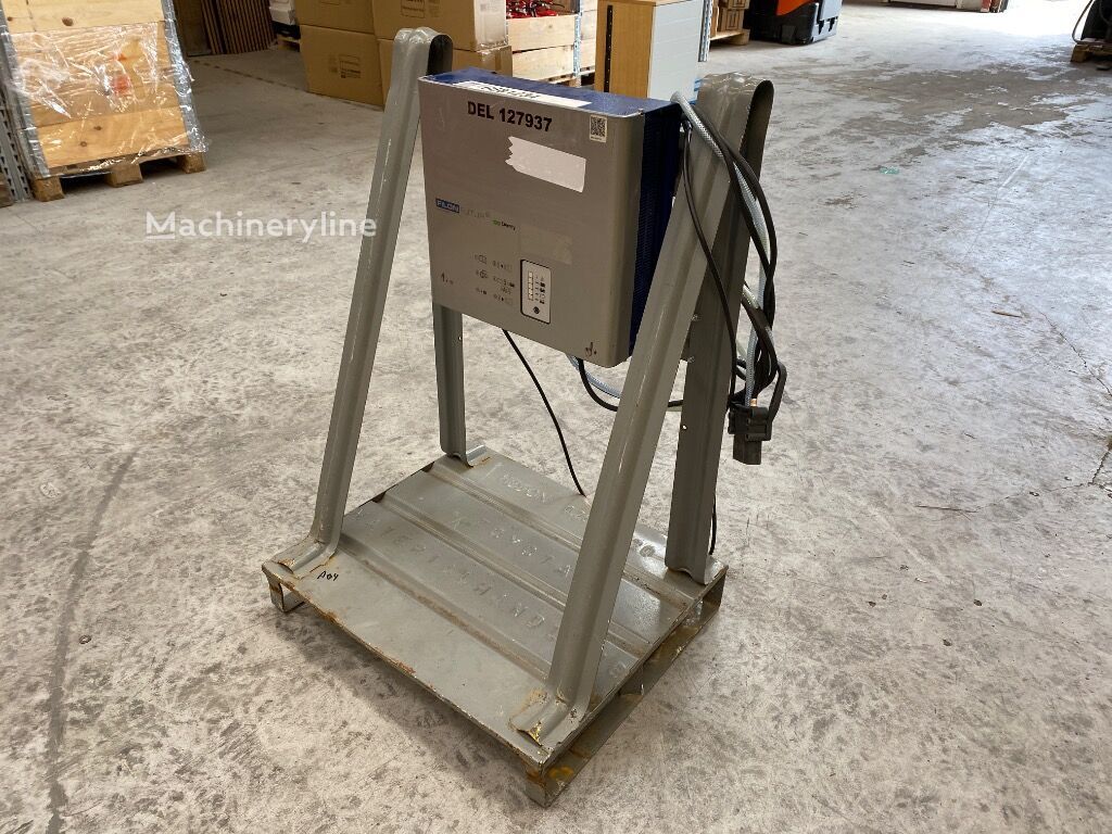 Prodaje se IEB E 230 G 24/60 B25-FP EU Lader / Charger punjač akumulatora viljuškara na aukciji