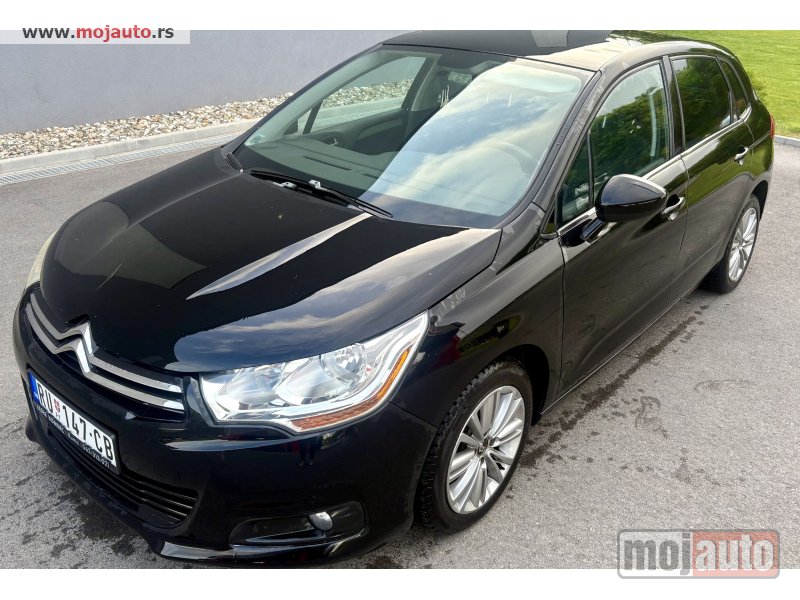 Citroen C4 Reg 1 godinu