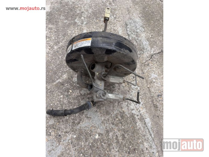 Daewoo Nubira 1 1.6 benzin 16v glavni kocioni cilindar sa servo bubnjem