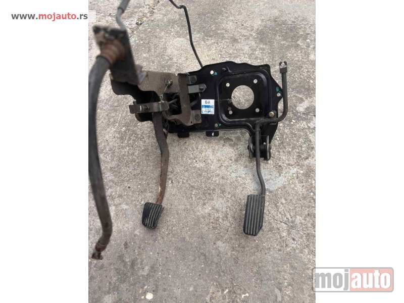 Daewoo Nubira 1 komandne papucice