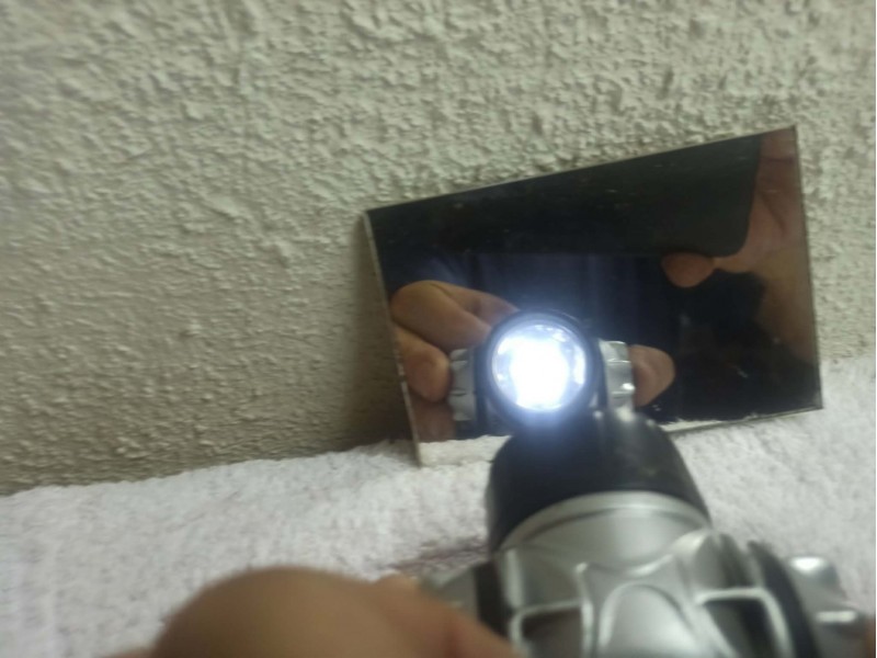 led lampa za glavu+poklon