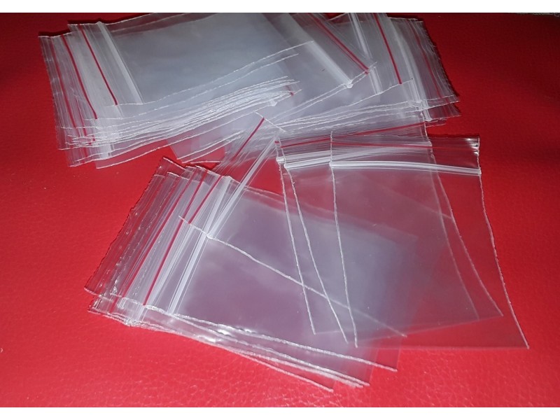Zip kesice 6 x 7 cm– pakovanje za sitnice (100 komada)