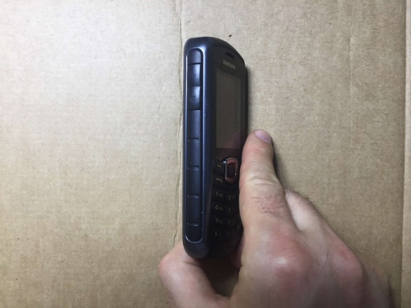 Samsung b2710