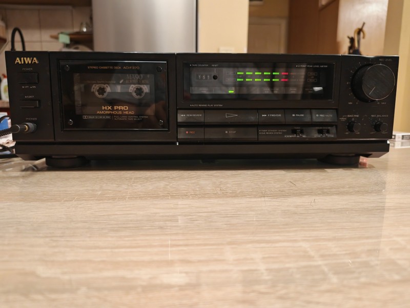 Aiwa AD-F370 Two Head Stereo Cassette deck
