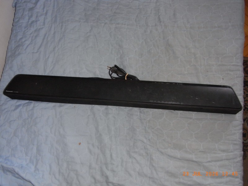 PANASONIC SOUNDBAR model SU-HTB 494,dužina 84cm.