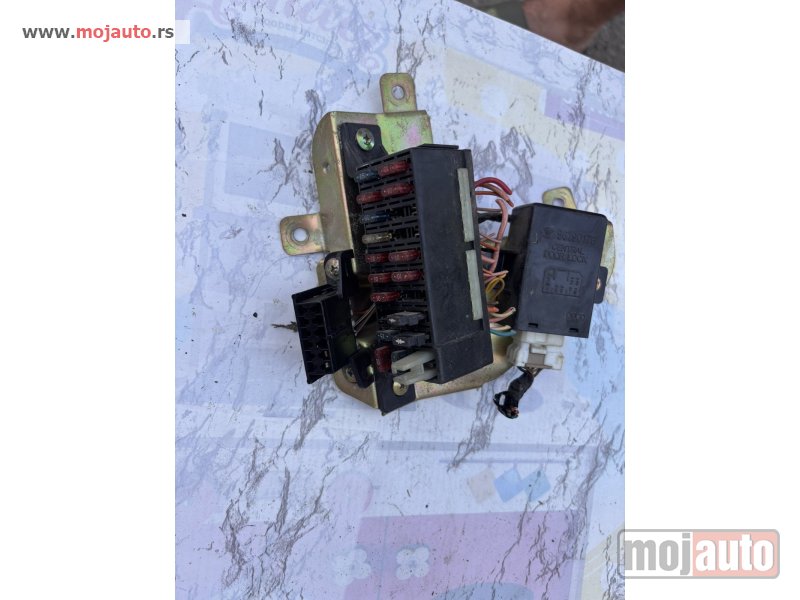 Daewoo Nubira 1 1.6 benzin 16 v osiguraci