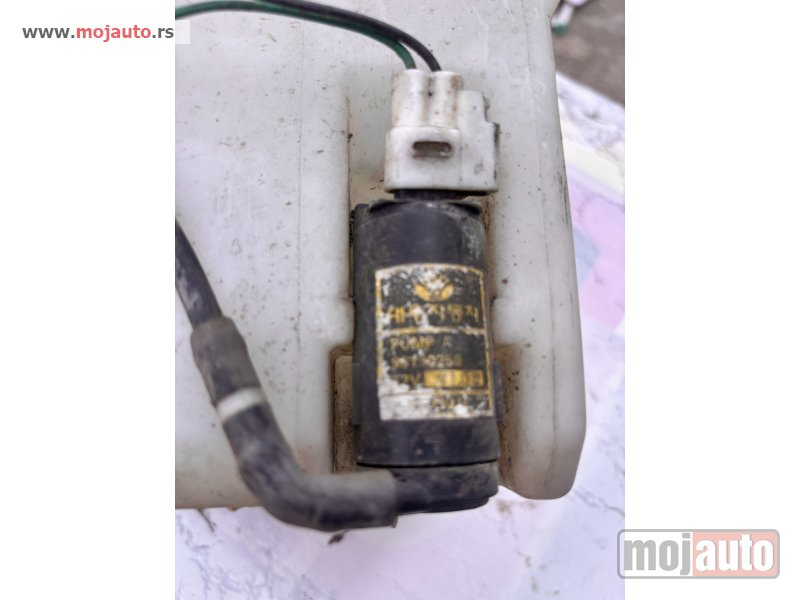 Daewoo Nubira 1 motoric posude za tecnost za soferku